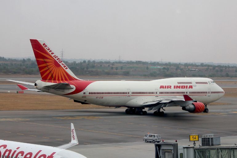 Air India Mulls Cheap ‘No Meals’ Tickets On Domestic Flights